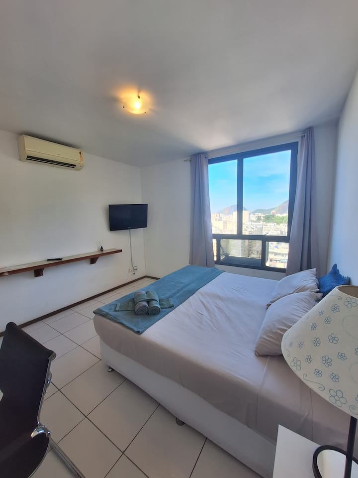 Suite Com Piscina Na Praia De Copacabana - Copacabana