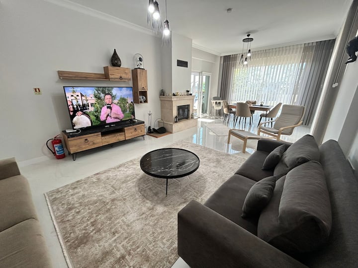 Geniş Ve Modern Villa - Sapanca