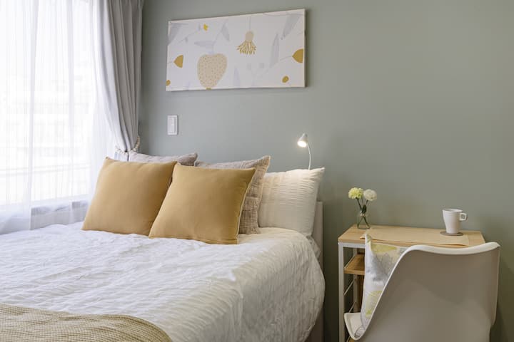 桜木町の人気エリア野毛にオープン！アクセス抜群！友達旅に最適！川沿いの宿でゆったりステイ - Yokohama