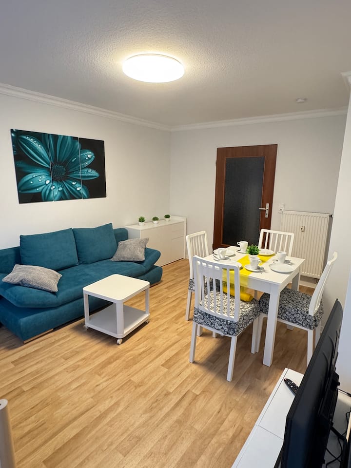 Gemütliche 2-zimmer-wohnung In Ruhiger Lage - Würzburg