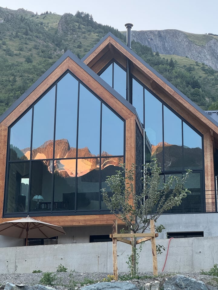 Le Miroir De La Muzelle à Venosc | Spa, Jardin - Les Deux Alpes