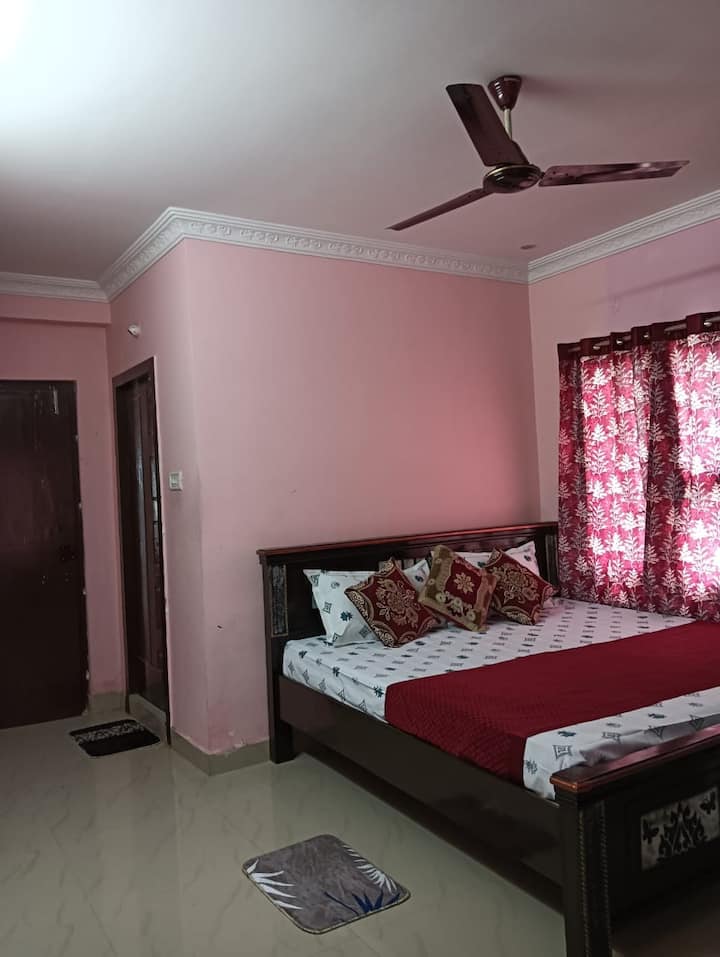 శ్రీ ఆదిత్య విడిదిల్లు(Sriaditya Guesthouse) - Guntur