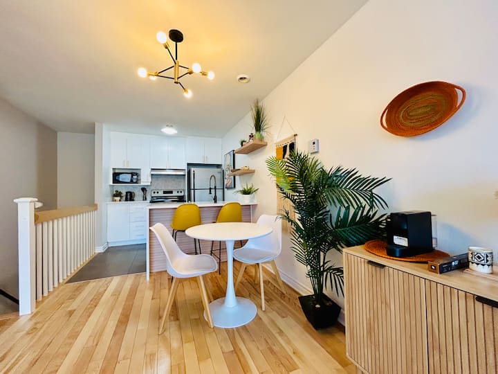 Montréal, Sud-ouest, 1 Chambre /Sur 2 éTages - Lasalle