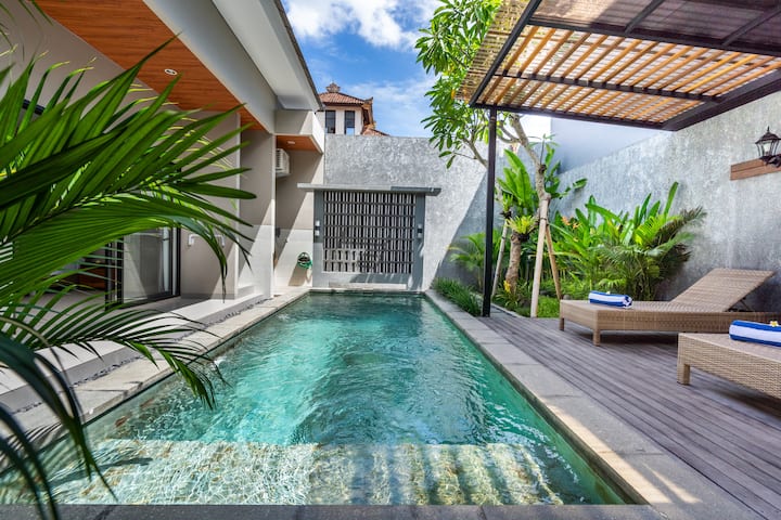 Stylish 2br Sanur – 5 Mins To Beach & Cafés - Sanur