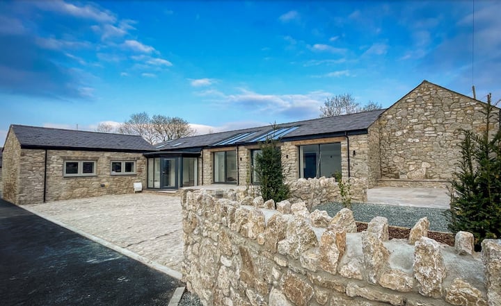 Great Orme; Seaside Cosy Cottage For 8 - Bangor