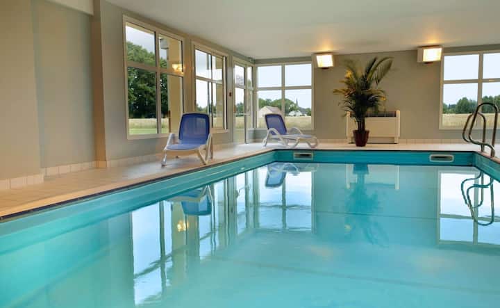 Chez Fanny – Piscine Chauffée, Sauna & Golf - Beaune