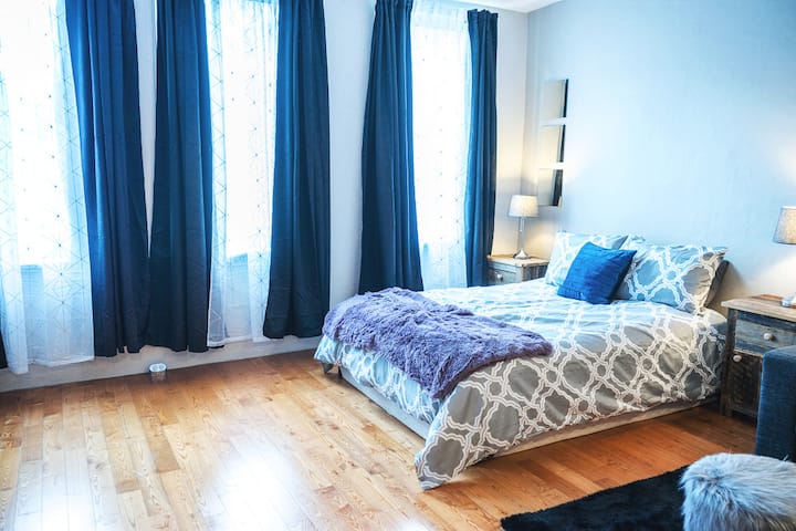 Free Parking Old Old Quebec - Québec, QC