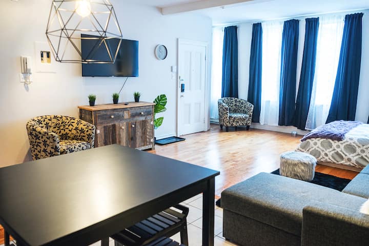 Free Parking - Old Quebec Loft - Quebec City