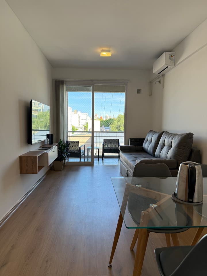 Excelente Departamento En La Plata. - La Plata, Argentina