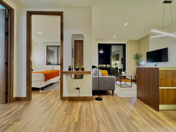 Lujosa Suite En Edificio Moderno, Zona 15 Vh2. - Guatemala