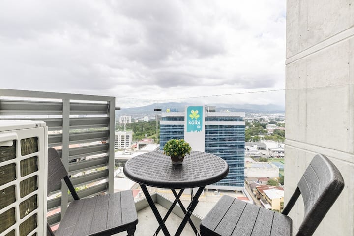 Vue Sur Le Ciel 21 Sabana Park Piscine Et Salle De Sport Wi-fi - San José