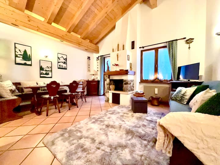 Scoiattolo, Nestled In The Dolomites - Sexten