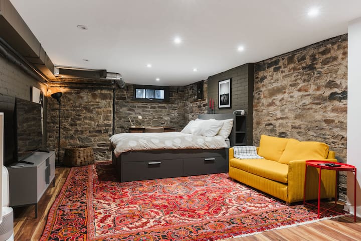 Studio 3b · A Beautiful, Bright Boutique Escape - Toronto