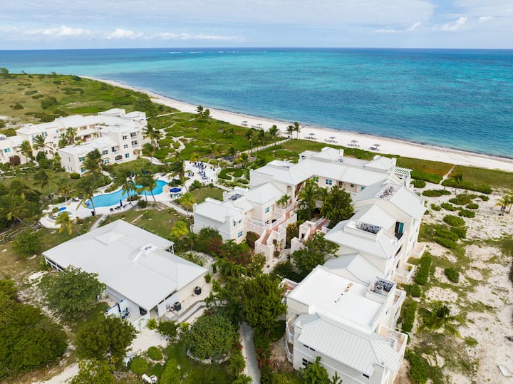Beautiful 3 Bed/2 Bath Unit With Spectacular Views - Turks and Caicos Islands