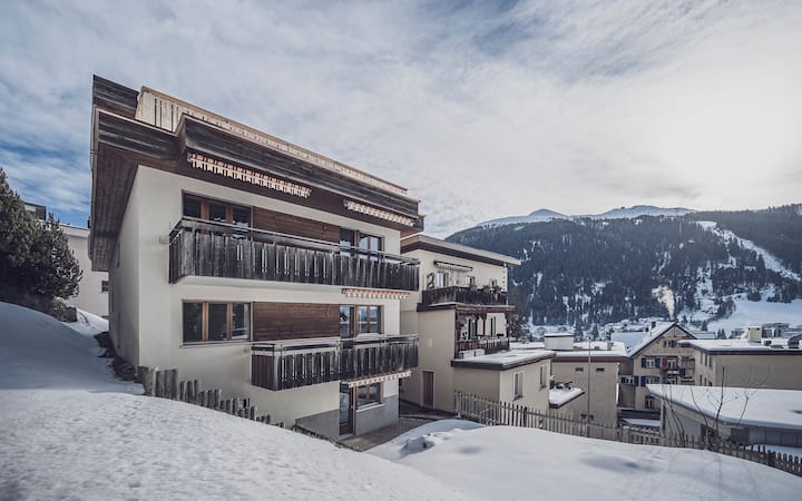 House 63 - Davos