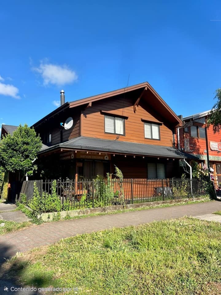 Hostal Coffe Pucon - Pucon