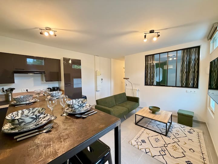 Le Jupiter, Centre Ville, Parking Privé - Bourgoin-Jallieu