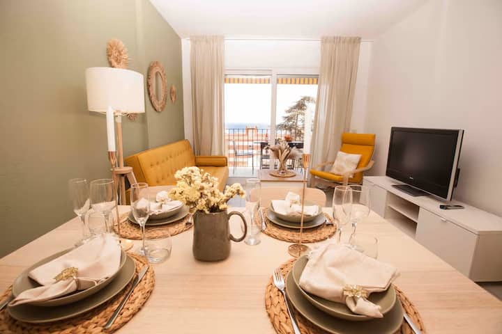 Duplex Sea View Next To A Beach - 濱海略雷特