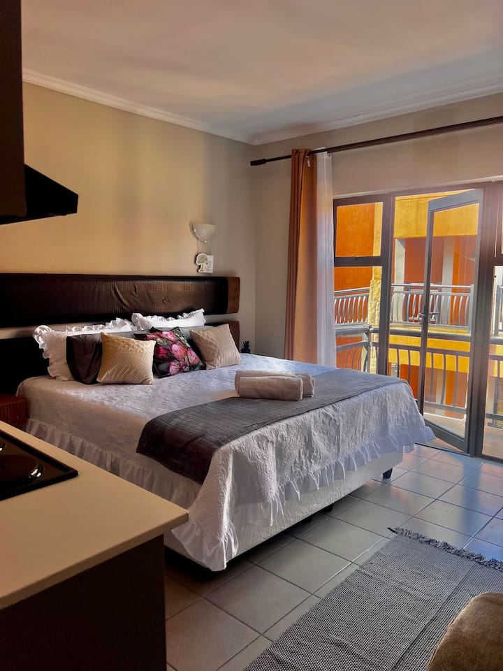 Serenya Apart Stays @ A54 Bains - Bloemfontein