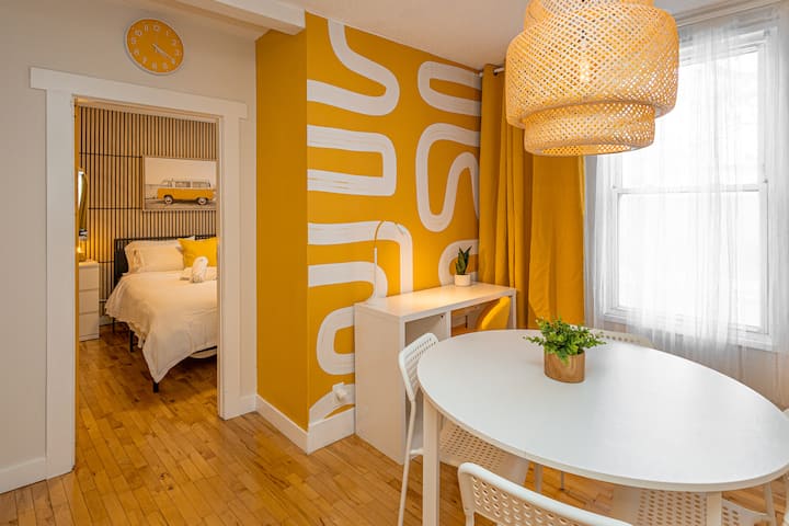 Quiet & Walkable: Stampede, Bmo, Nightlife & Eats! - Canada