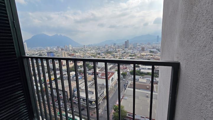 Departamento Equipado Con Increible Vista - Monterrey
