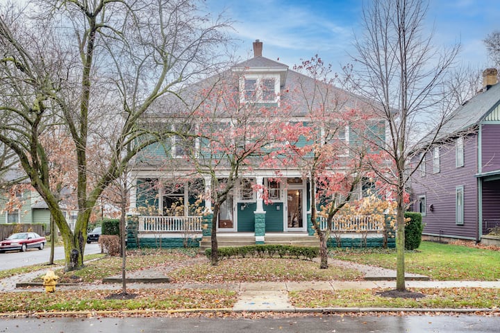 "The Duplex 938 & 940" - Fort Wayne, IN