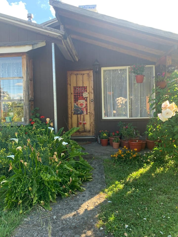 Casa Acogedora En Pucón, Lugar Tranquilo. - Pucón