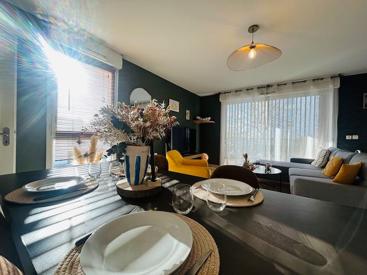 Casa Patio - Beau T3 Confortable Avec Parking - Angers