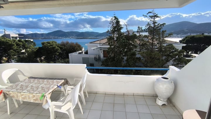 Aerosea Porto Rafti - Milos