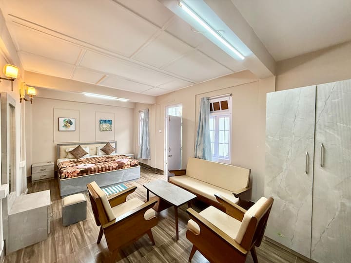 Economical 2bhk In The Heart Of Shillong City - Shillong