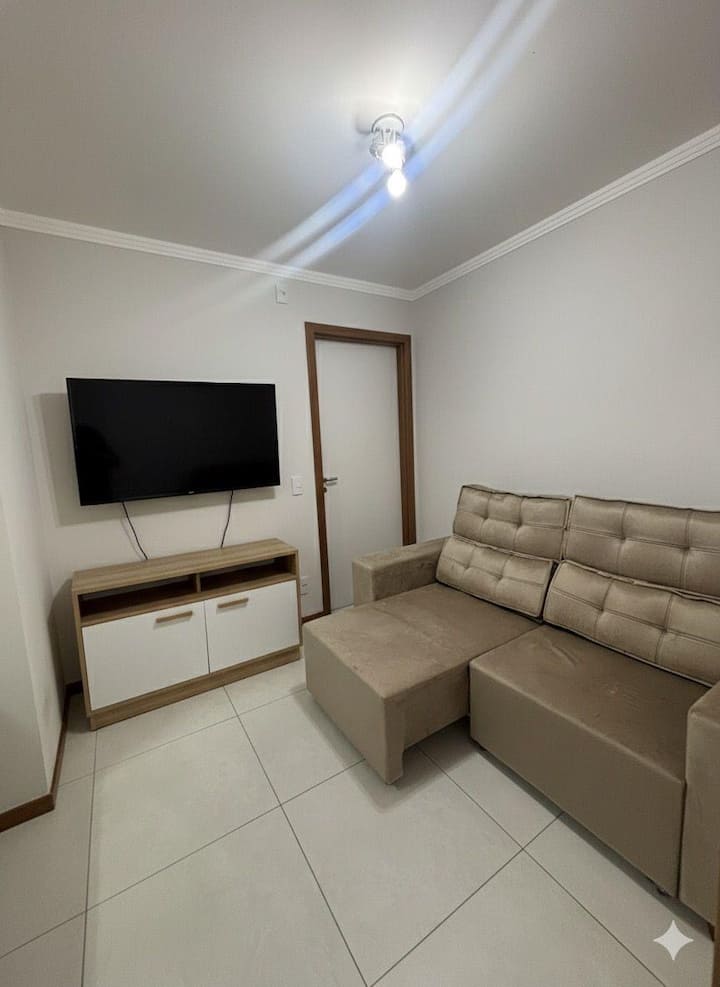 Edificio Camburi… A Poucos Passos Dobauru Shopping - Bauru