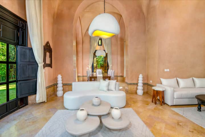 Luxury Villa City Center - Golf And Heated Pool - Marrakech