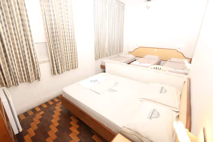 Hotel - Suíte Para 5 Pessoas Com Café Da Manhã - Rio de Janeiro