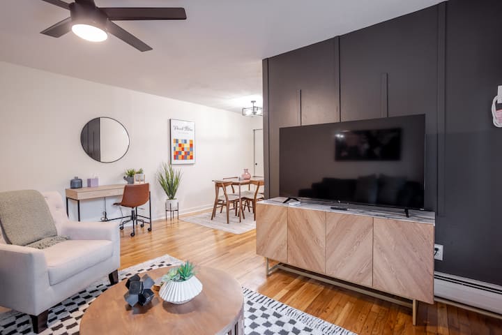 New Renovated 2 Br- King Bed-gym-offstreet Parking - Cincinnati, OH