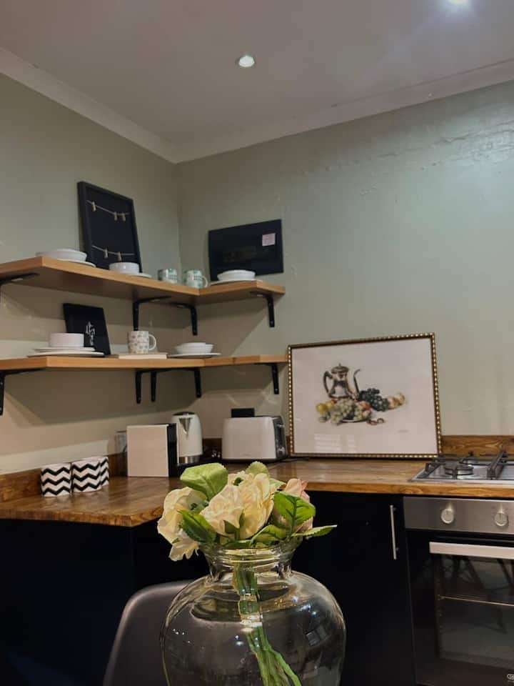 Kloof Blackwood Cottage – Modern Studio - Kloof