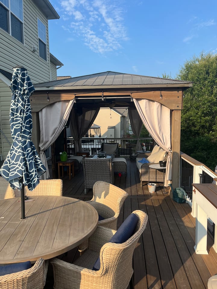 Triangle Backyard Resort - Dumfries, VA