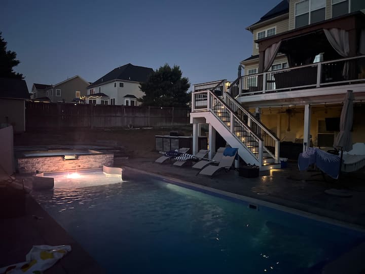 Triangle Backyard Resort - Dumfries, VA