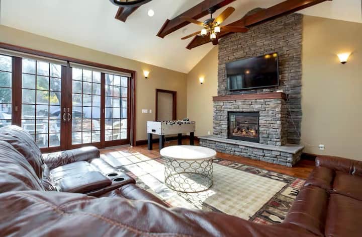 5br Retreat Close To Bolton & Lake George - Bolton Landing, NY