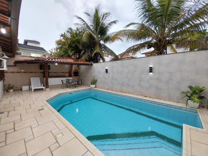 Réveillon Em Camboinhas + Piscina E Churrasqueira - Niterói