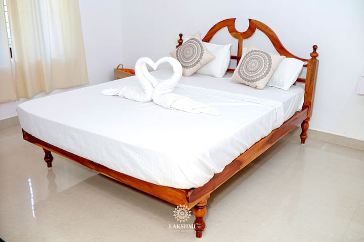 Lakshmi Ayurveda Retreat - Kovalam