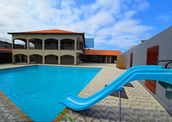 Casa Grande Com Piscina Em Cabo Frio - Cabo Frio