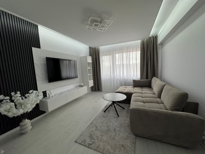 Panoramic Skyview - Petrila