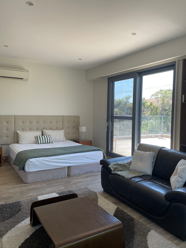 Cozy Ensuite Home Near Hota! - Australia