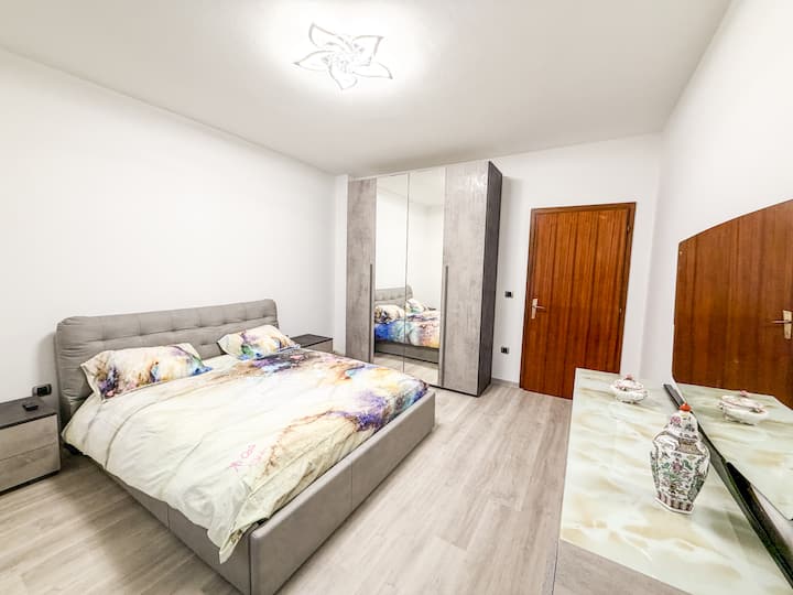 Camera Matrimoniale In Zona Panoramica! - Rovereto