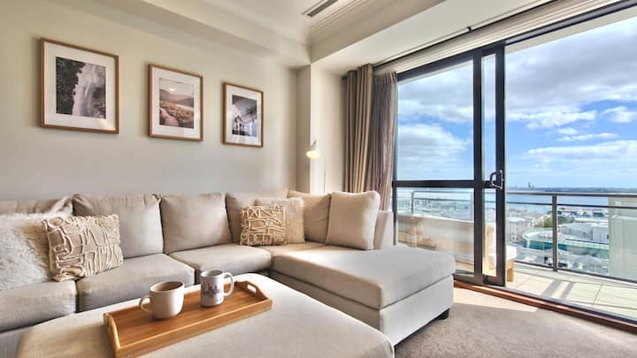 Luxury Heritage Hotel Apt With Stunning Seaview - 