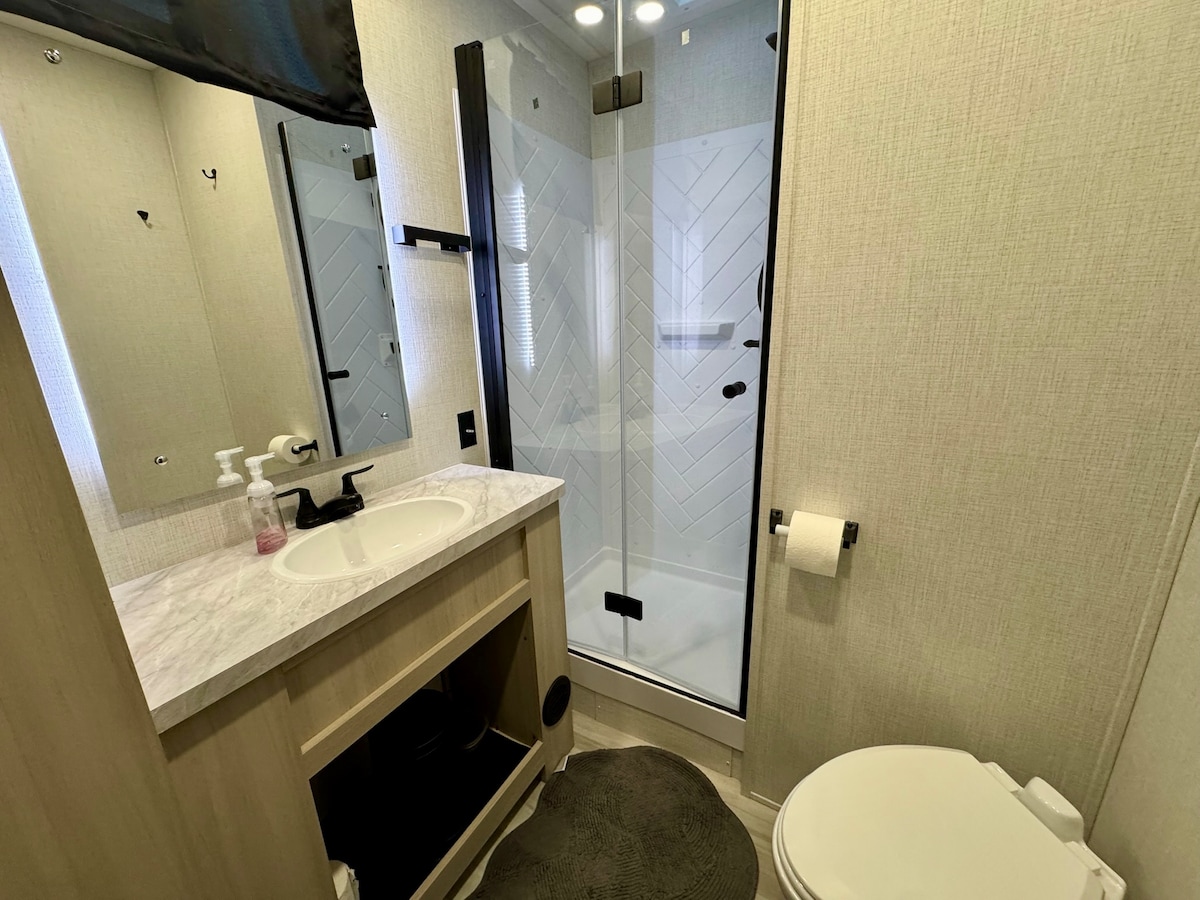 Braden River Hideaway - Campervans/Motorhomes for Rent in Bradenton ...