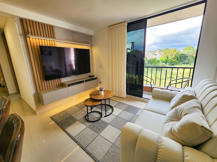 1404 Hermoso, Elegante Cerca Clínica La Foscal - Floridablanca