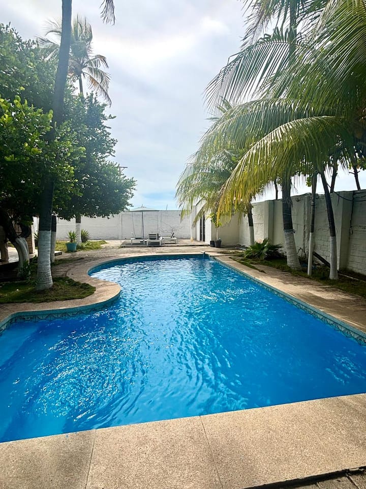 Rancho Norik - La Libertad, España