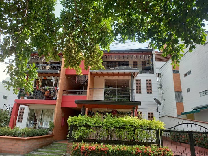 Hermoso Aparta Sol En San Jerónimo - San Jerónimo