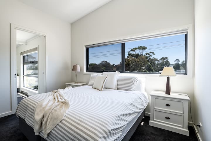 Fresh, Modern Escape, Minutes To The Beach - Ocean Grove